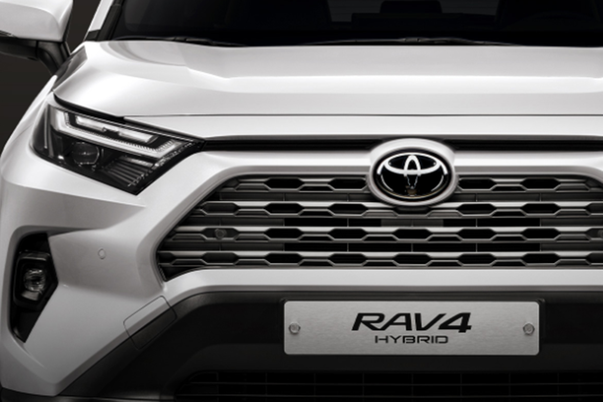 Meet the 2025 Toyota RAV4—Now a Rolling Software Platform With Arene OS