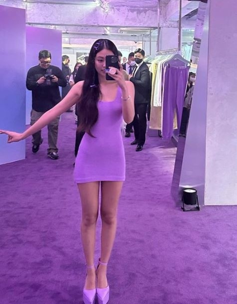 ‘키 163cm·몸무게 45kg’ 제니, 매력 이정도