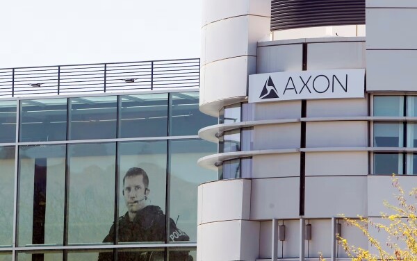 액슨(AXON.O), 연간 매출 전망 상향 조정…‘신제품 및 소프트웨어 제품에 대한 강력한 수요 기대’