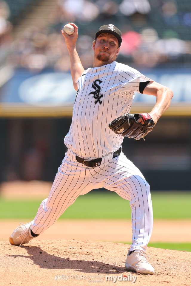 초대형 삼각 트레이드! ‘KBO MVP’ 페디, STL로 전격 이적…'한국계' 에드먼, LAD 입성 '오타니와 한솥밥'