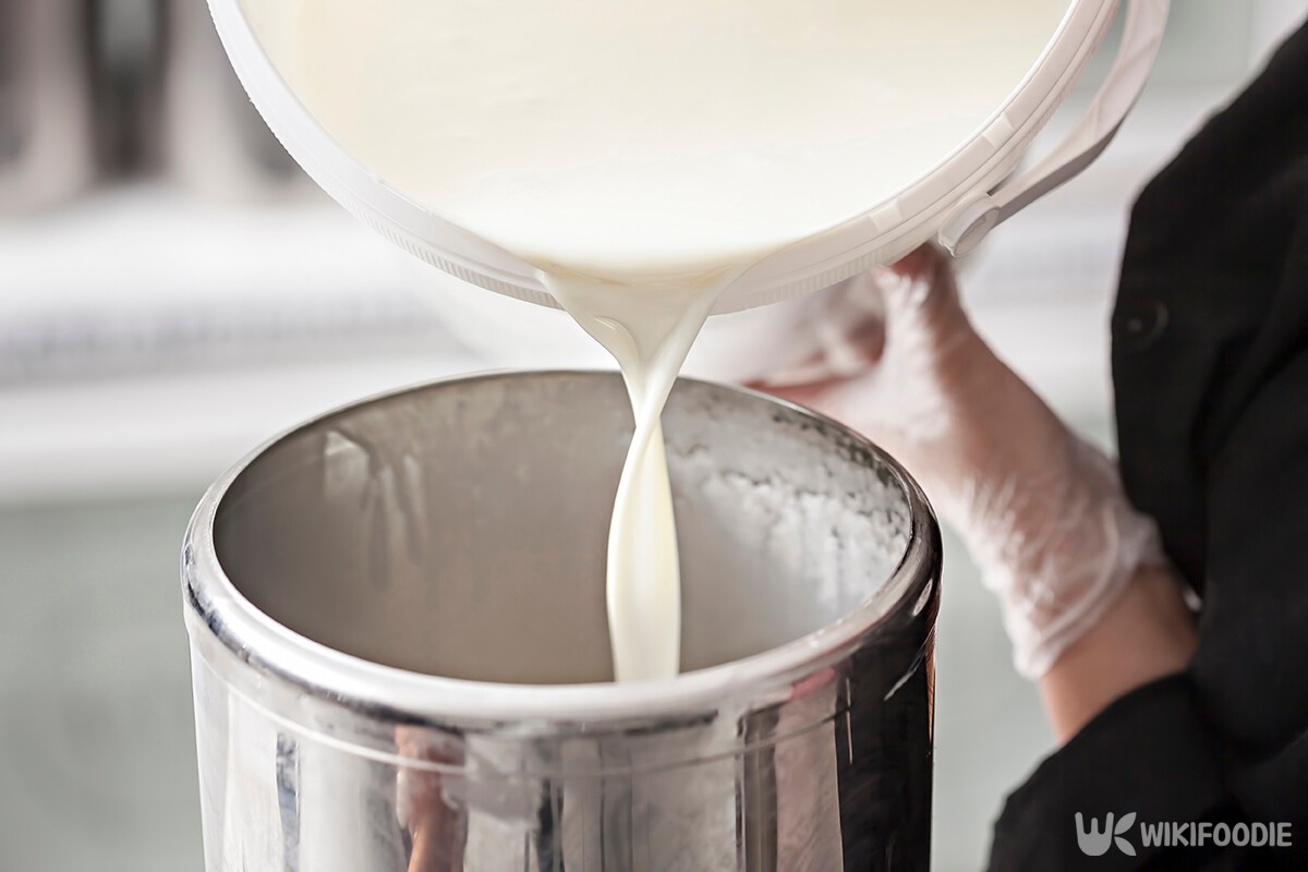 그냥 먹기 아까웠다…우유와 찰떡 궁합이라는 음식 3가지 | 위키푸디