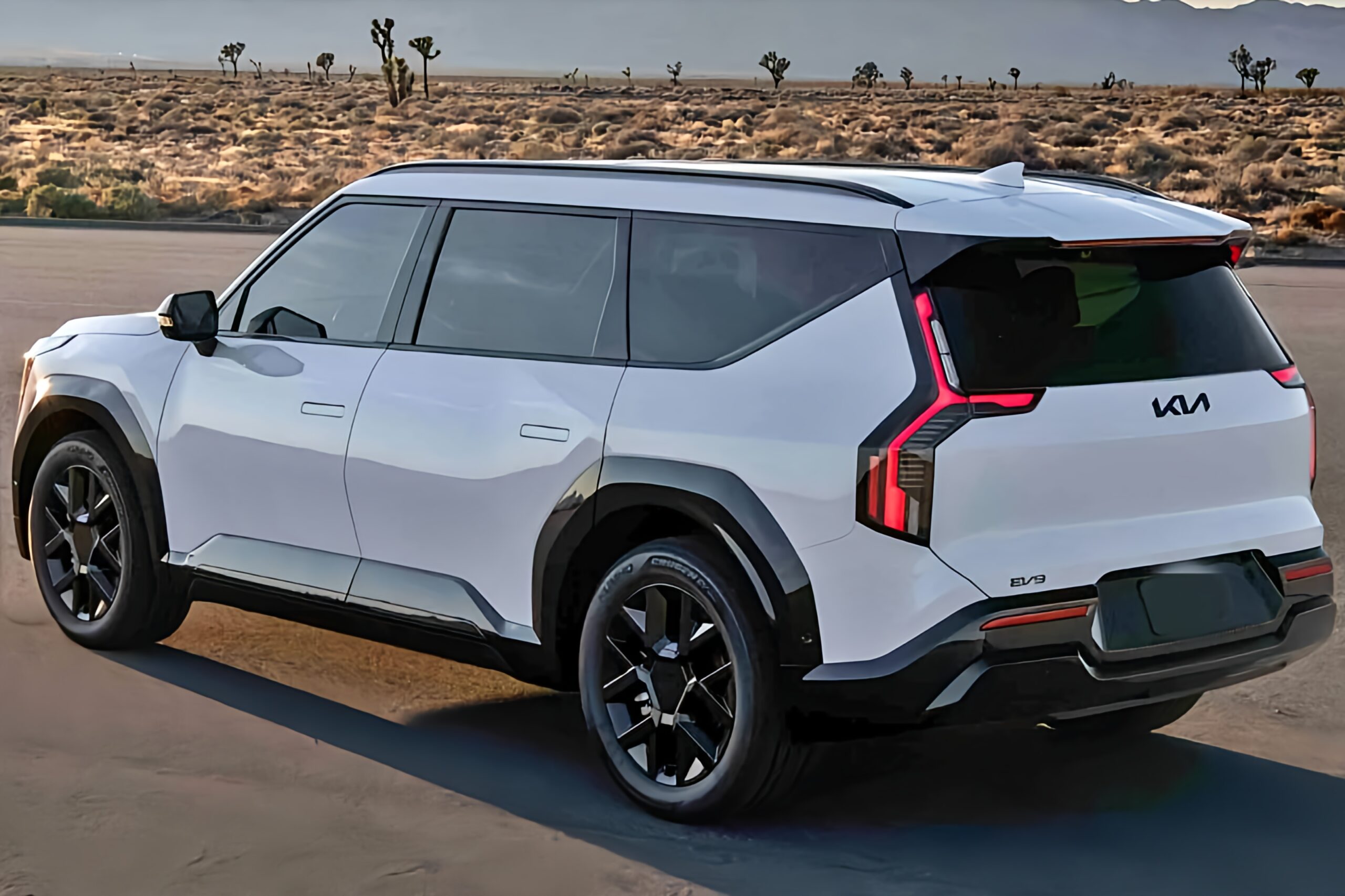 The Kia EV9 Just Outsold Rivals—and Outshined Them Too