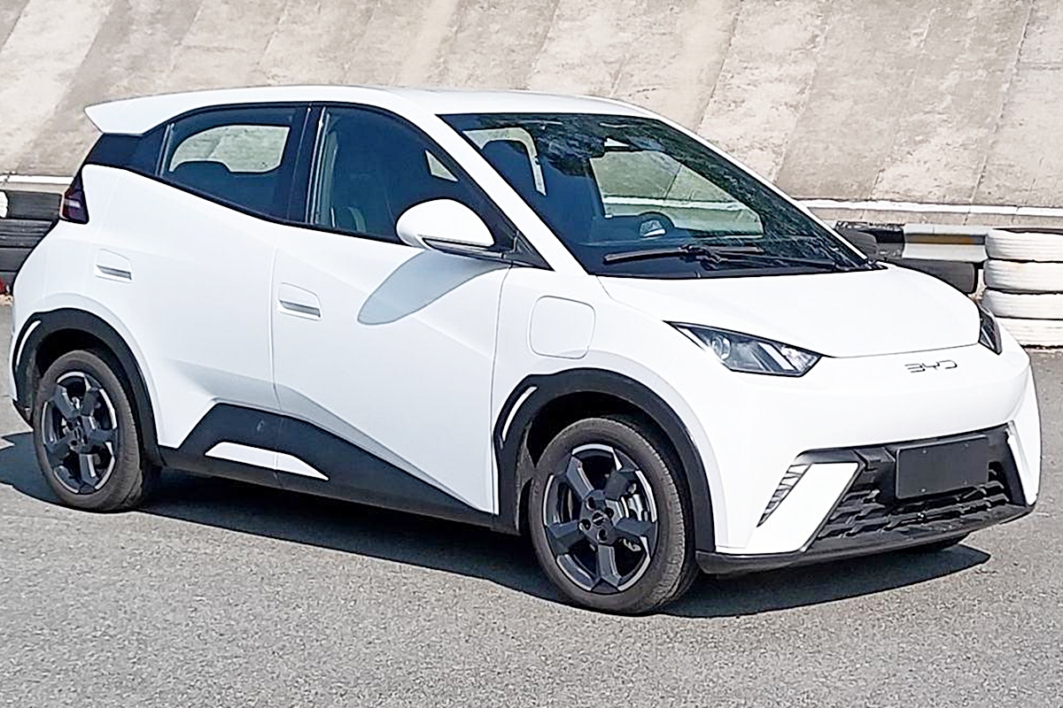 Can This $16K Chinese Electric Hatchback Win Over Aussie Drivers?