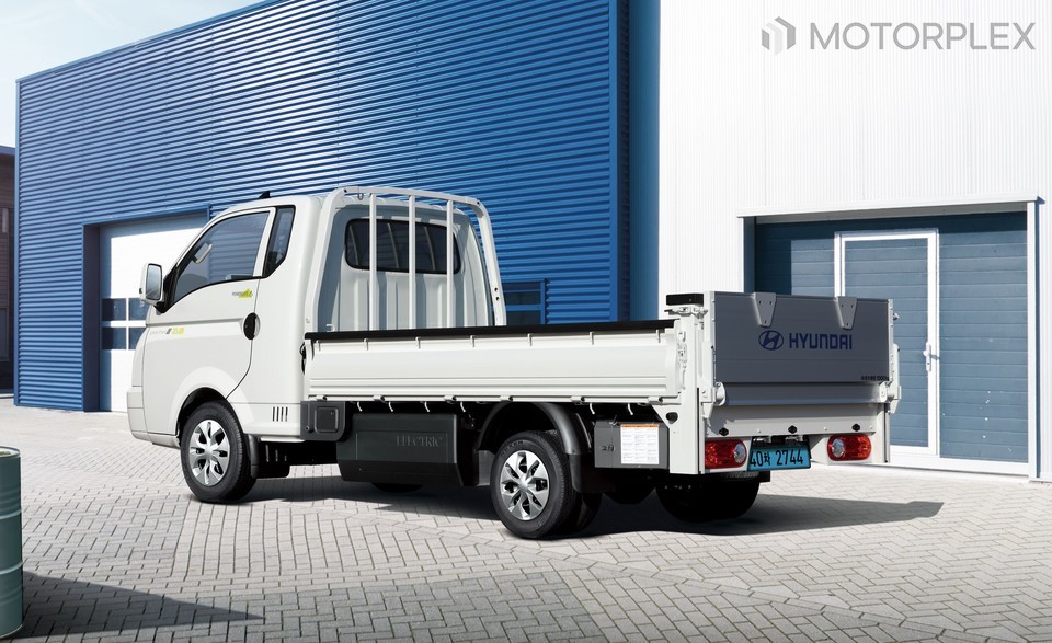 Hyundai's New Electric Truck Charges 32% Faster—And It’s Built for Business