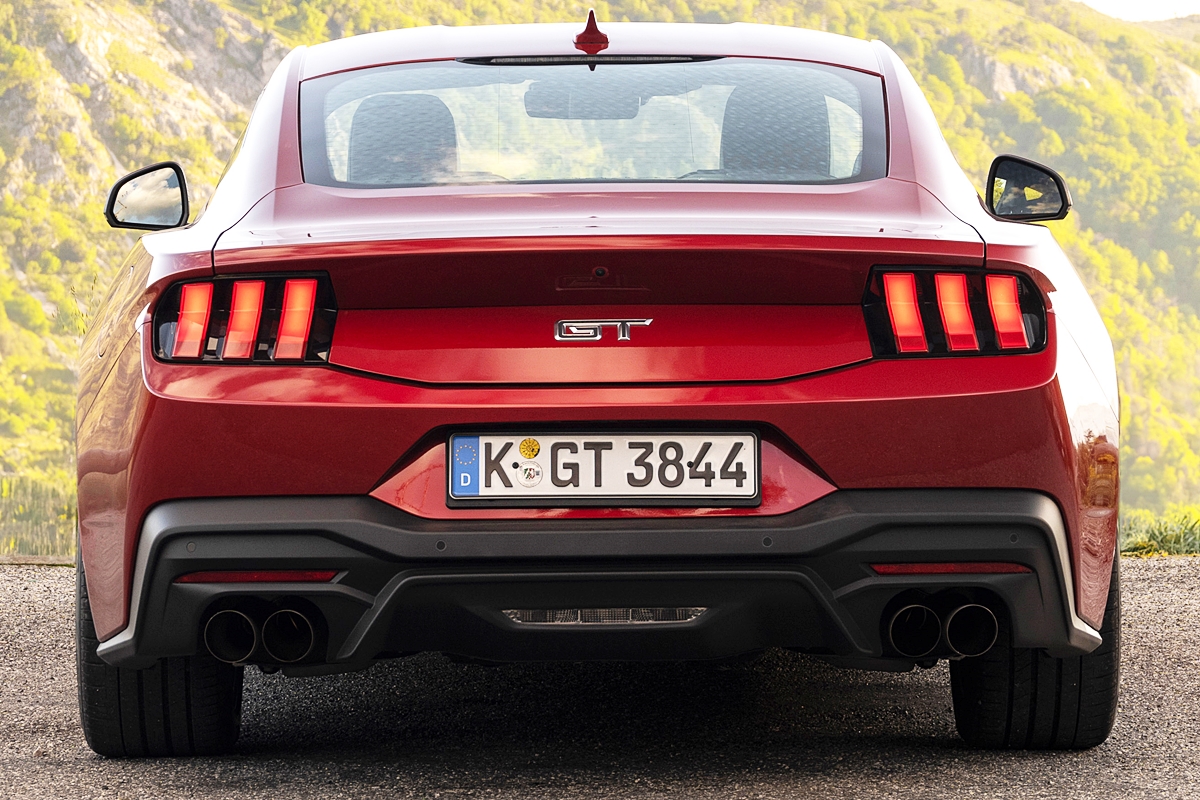 A Hybrid Mustang? Ford’s Hybrid Mustang Offers V8 Thrills and Killer ...