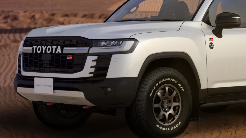 Toyota Unveils Ultra-Rare Land Cruiser Rally Raid Edition—Only 12 Built