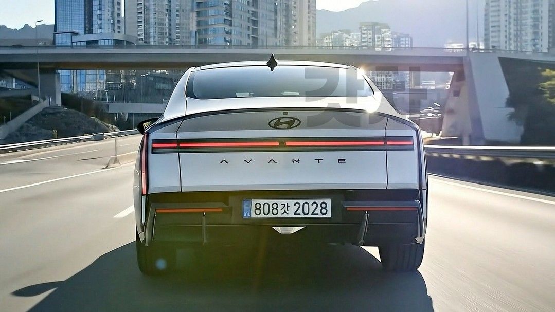 Hyundai’s 2026 Elantra Looks Like a Baby N Vision 74—and Nothing Like ...