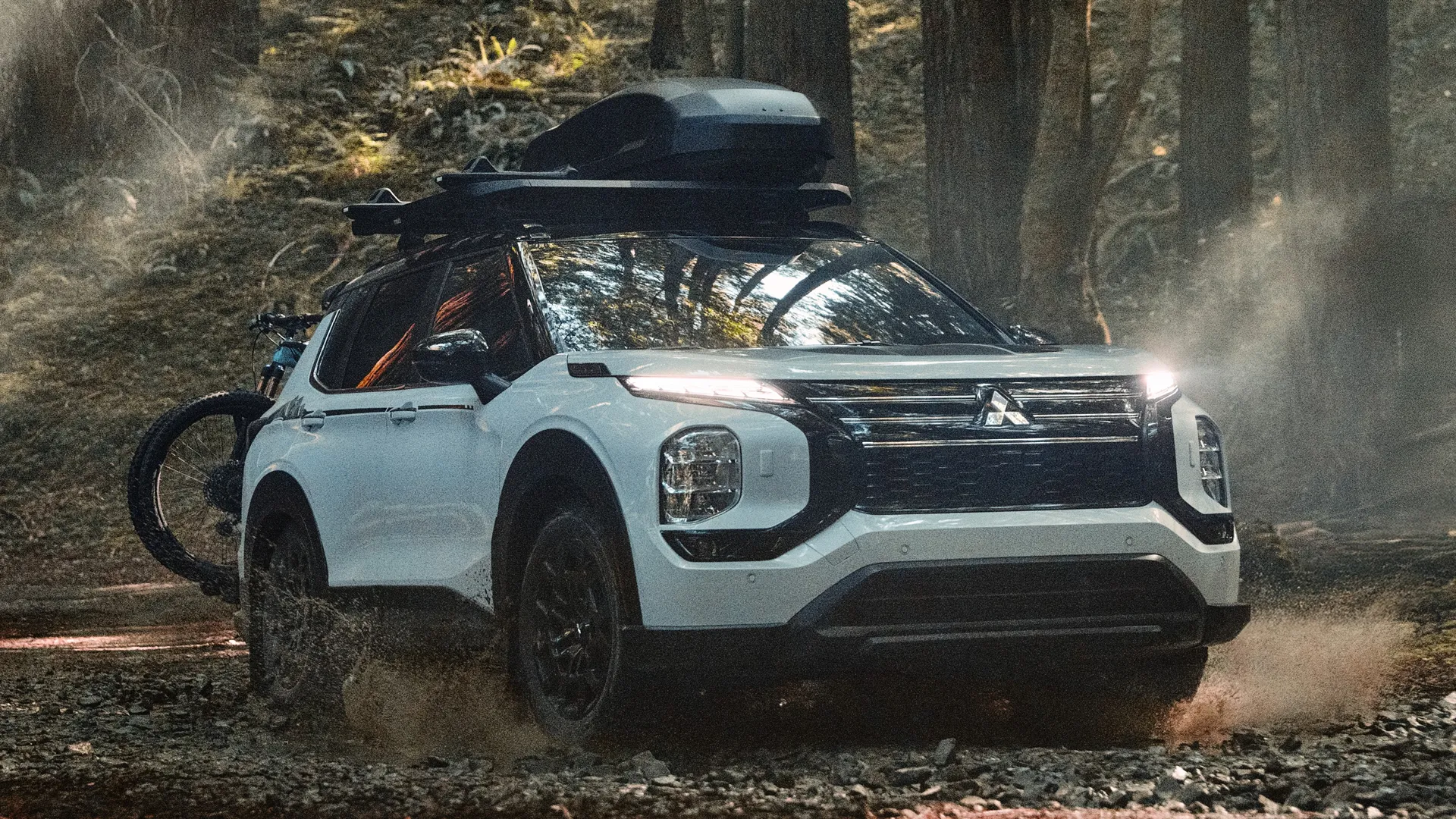 Mitsubishi Confirms a Rugged Outlander for the U.S.—And Against All ...