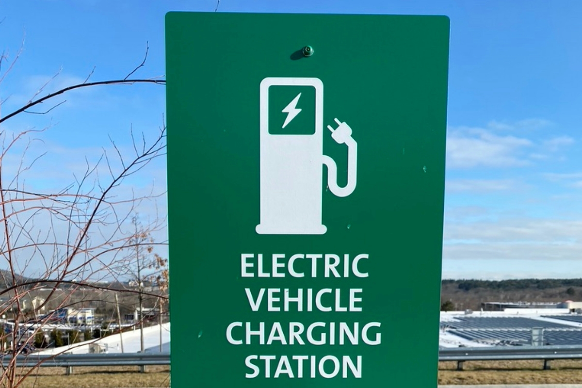 New UK EV Rules Are So Out of Touch They’re Blocking Chargers From ...