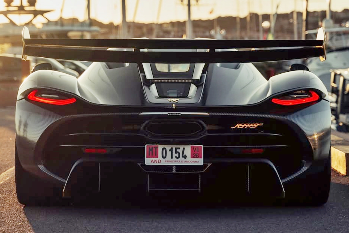 $3.8 Million Supercar Burns to the Ground—Then Koenigsegg Did the ...