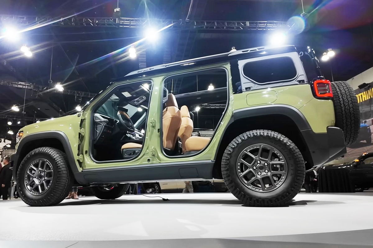 Jeep Recon EV Under Fire—YouTubers Destroy $65,000 Prototype While ...
