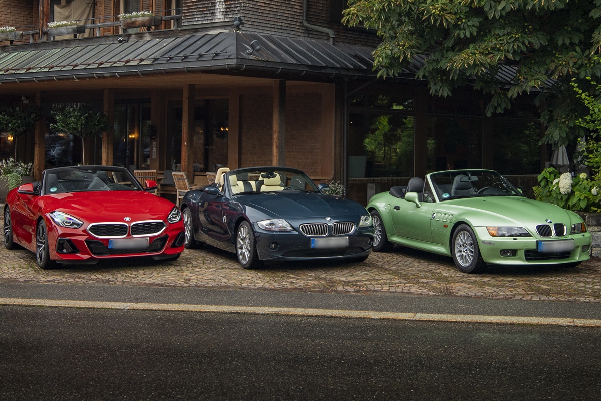 The Last Goodbye To Gauges: The Iconic BMW Z4 is Discontinued