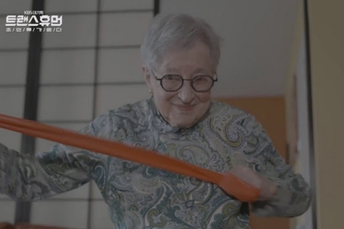 푸틴·시진핑·김정은, ‘은밀’ 대화 포착… | 논현일보