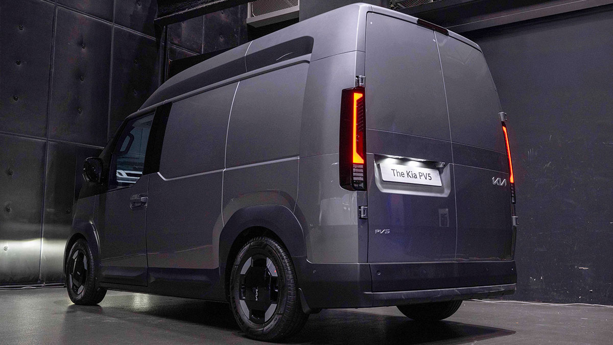 화물 싣고 1회 충전에 ‘693km’ 갔다… PV5 ‘기네스 기록’ 세워 | 카앤모어