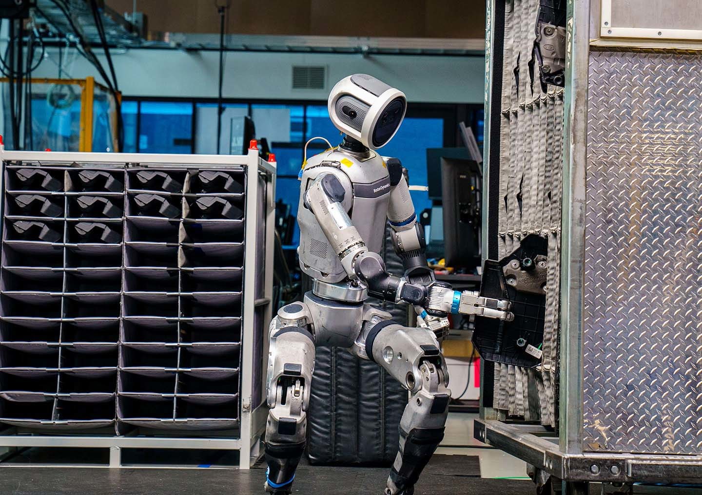 "Rage Against the Machine": Why The World’s Smartest Robot Is Now ...