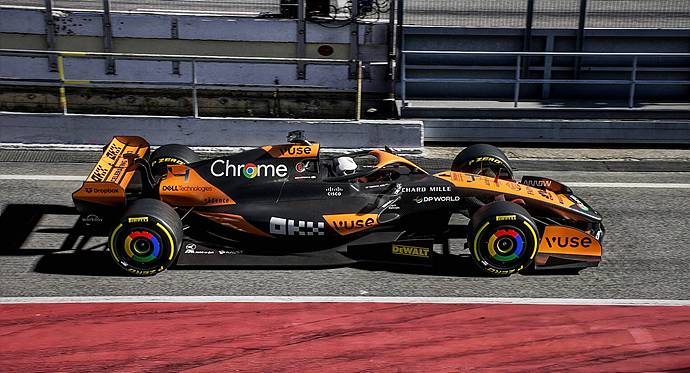 "달리기도 전에 150억" 맥라렌 2026년 F1 머신 경매서 '잭팟' | 글로벌오토뉴스