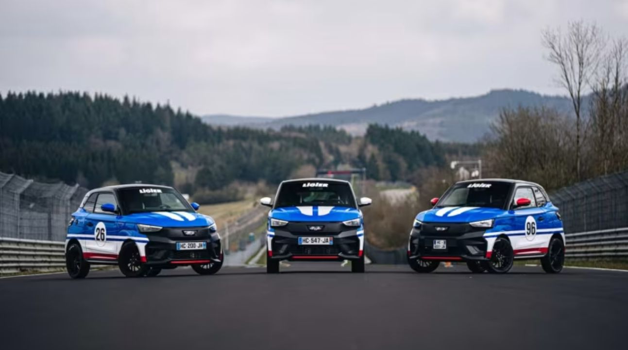 Your Lawn Mower Is Faster: The Ligier JS50 Just Spent Half an Hour ...